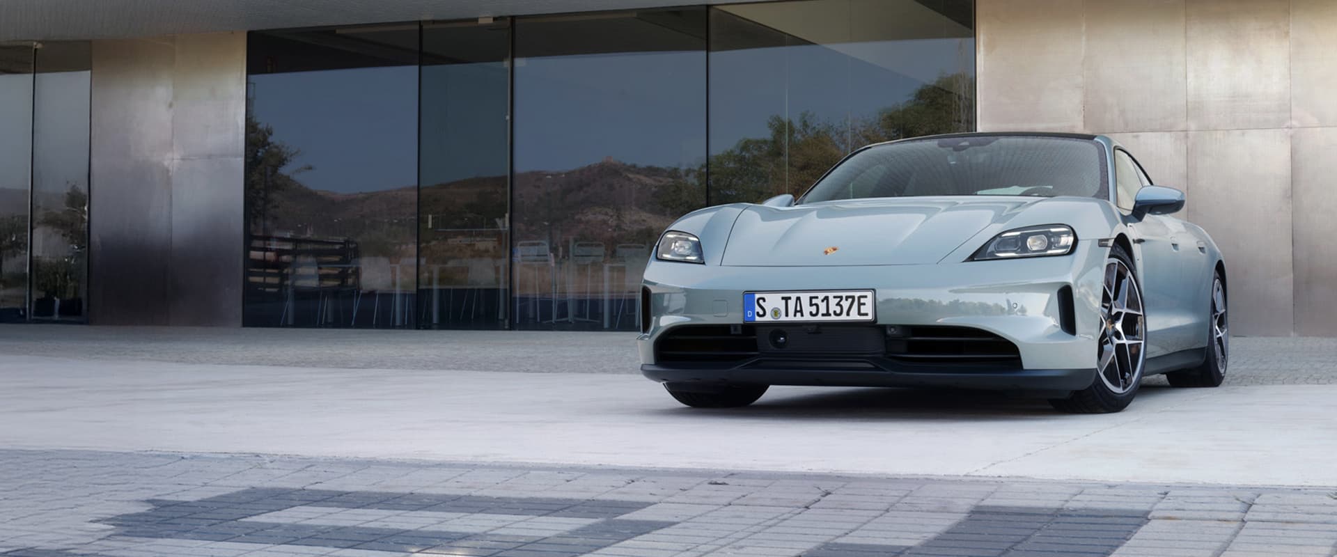 Porsche Dealer in NJ | New and Pre-Owned Vehicles | Porsche Edison